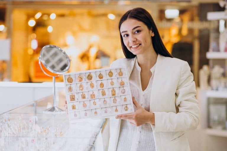 7 Jewelry Store Management Tips that Can Boost Sales: Proven Strategies ...